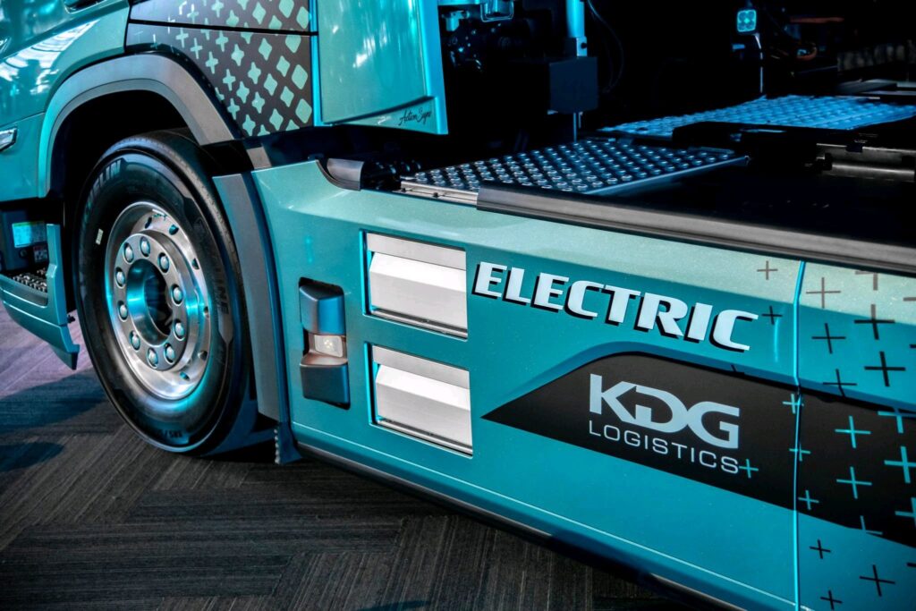 1st Volvo Electric FM 4×2 Truck In South Africa Delivered To KDG ...