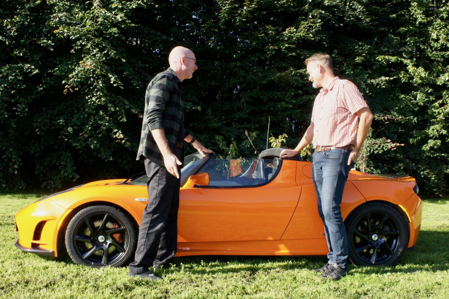 Tesla Roadster — My Sideline Notes & A Fresh Test Drive Of The Original ...