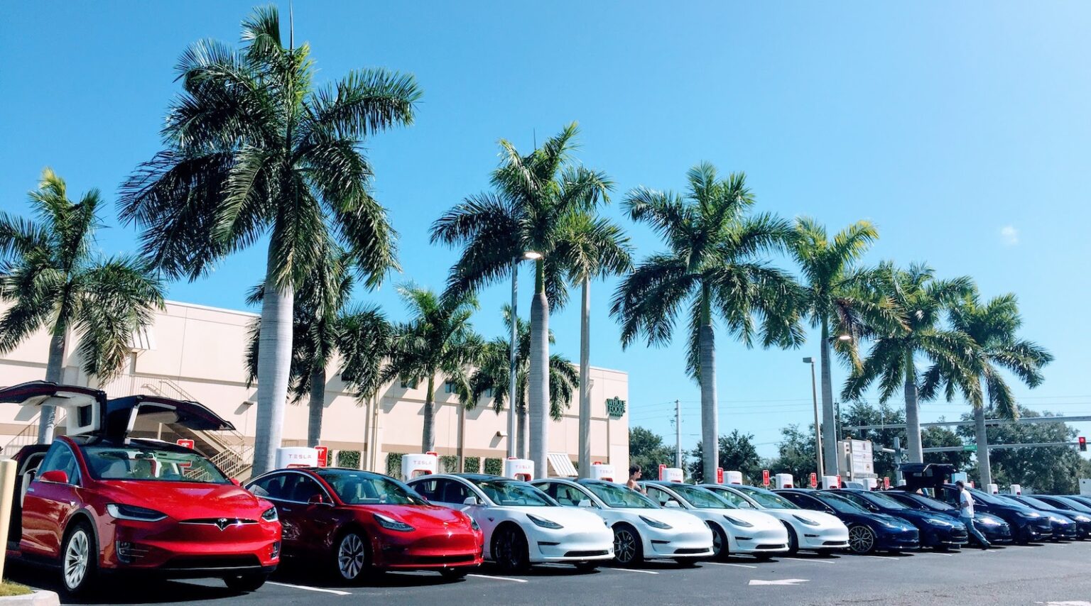 Tesla Cars Depreciate the Most in USA — But There's a Catch - CleanTechnica