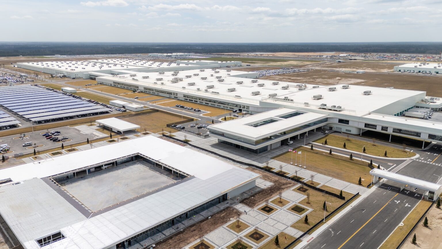 Hyundai, Kia, & Genesis Plant That Can Produce 500,000 Electric ...